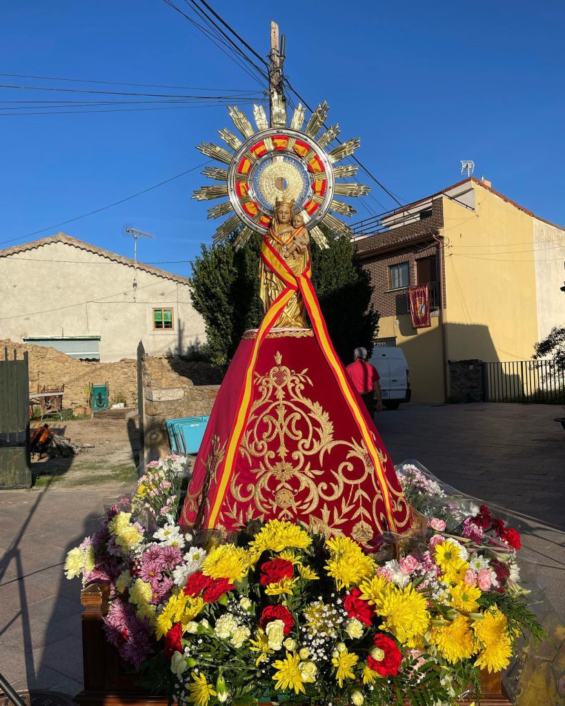 El Cuadron, madrugan l vecin para que todo este prepara… – Ayuntamiento ...